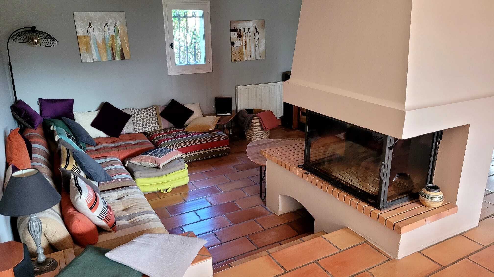 Grande Maison Familiale Ouverte Sur Le Jardin Et La Piscine - Sommières