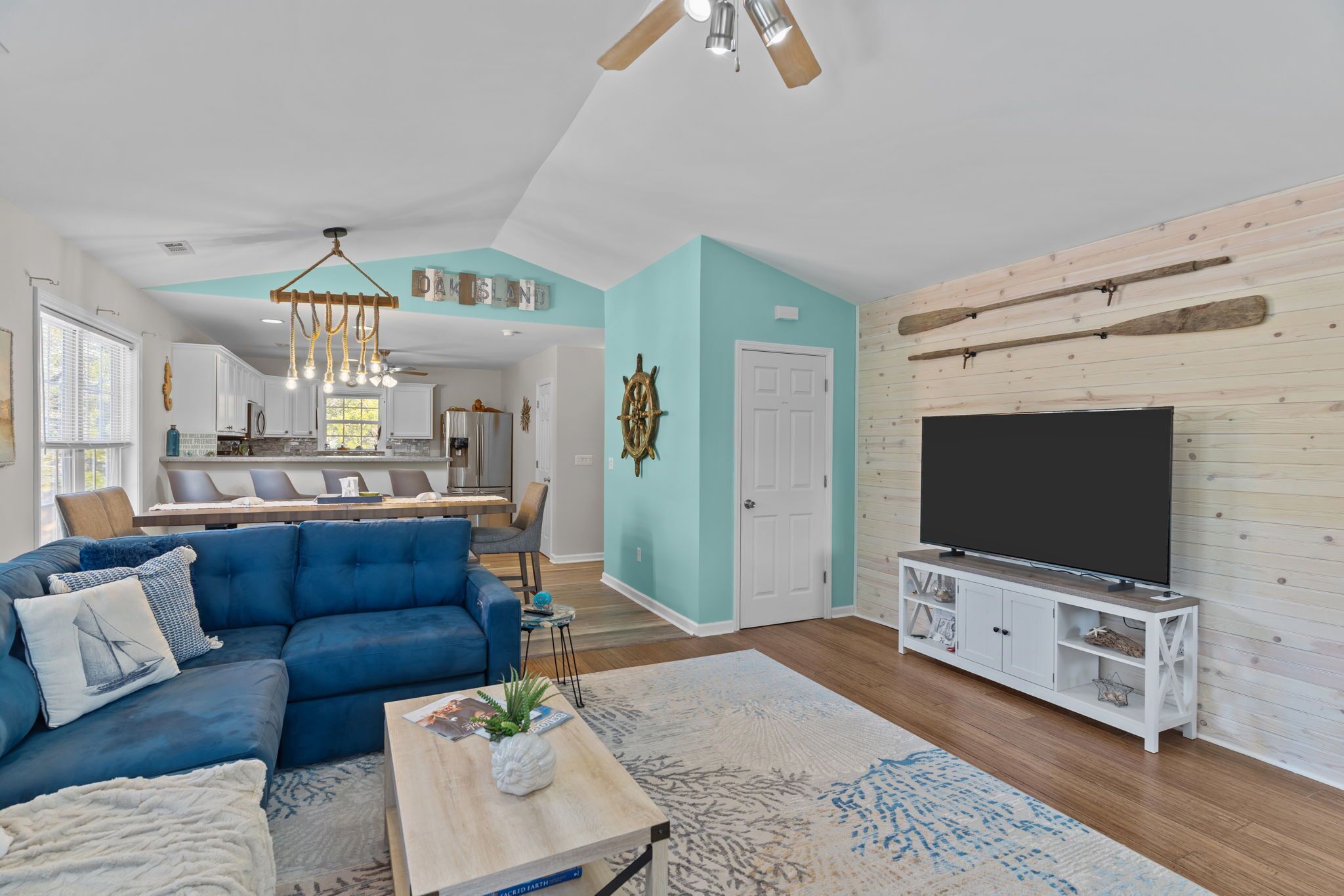 Renovated Oak Island Beach House  Pet Friendly And 400 Steps To Beach Access - Oak Island, NC