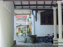 Villa Superior, varanda, vista para a montanha | Pormenores do exterior