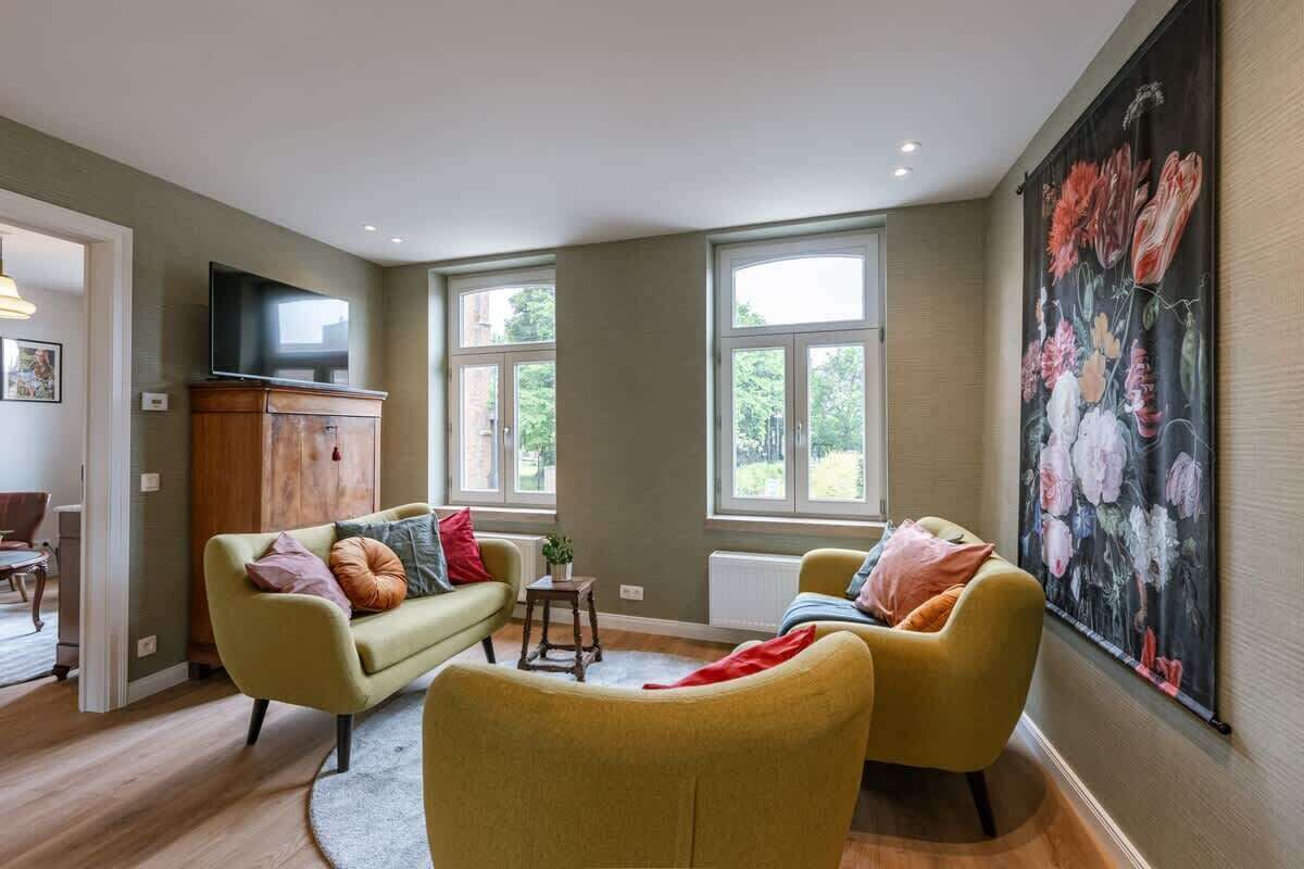 Spacious Retreat For 10 Guests In Oedelem - Aalter