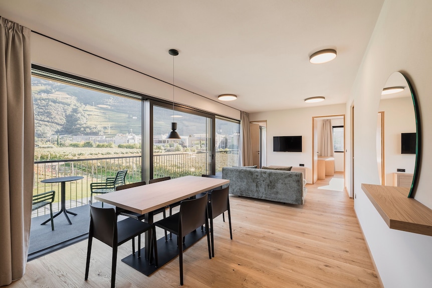 Trianglhof Apartment 'Kampill' With Stunning Mountain Views & Spacious Balcony - Bolzano