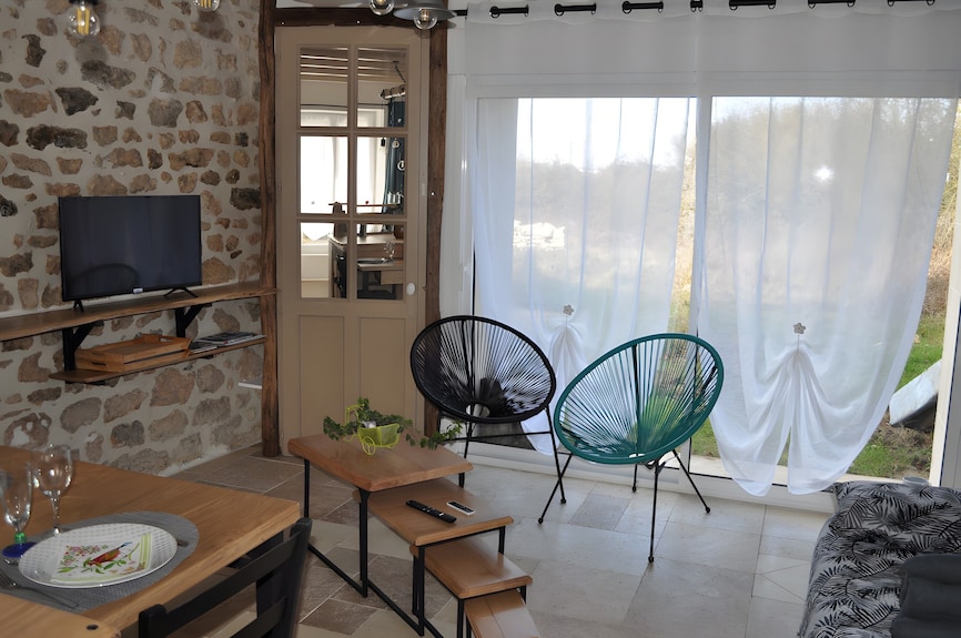 Gîte à La Tite Boulite With Shared Pool, Private Terrace, And Wi-fi - Poitiers