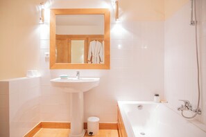 Quarto casal luxo | Banheiro