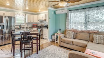Casa (1 Bedroom) | Interior
