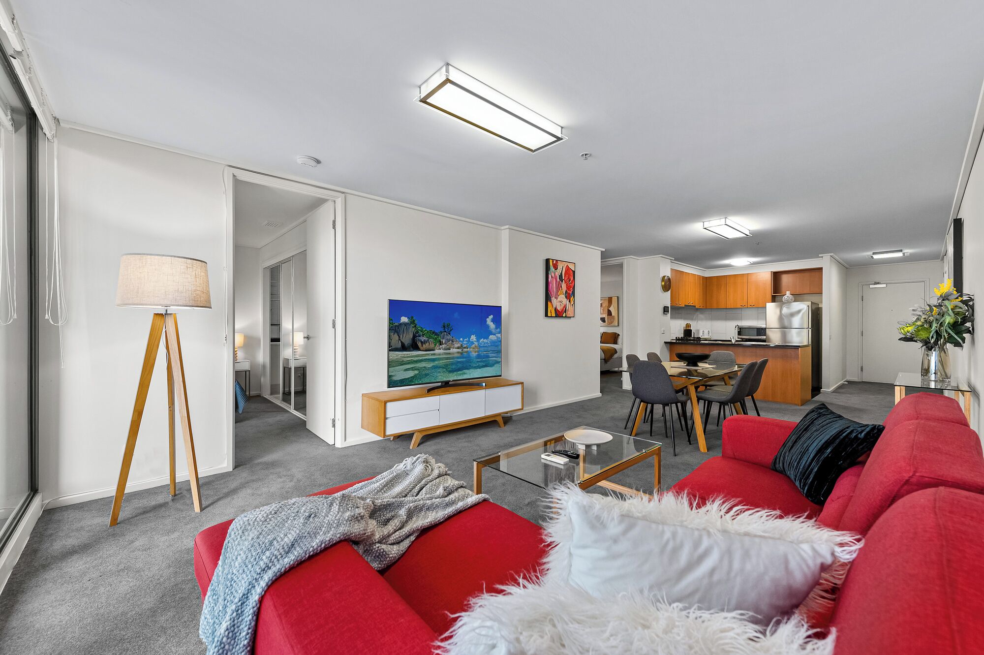 Apartamento standard, 3 quartos, sacada | Área de estar