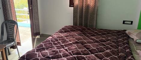 Quarto luxo | Camas extras/dobráveis (sobretaxa), roupa de cama