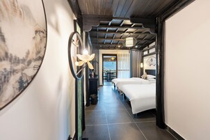 Quarto Twin Signature | Cortinas/cortinados opacos, ferro/tábua de engomar, Wi-fi grátis