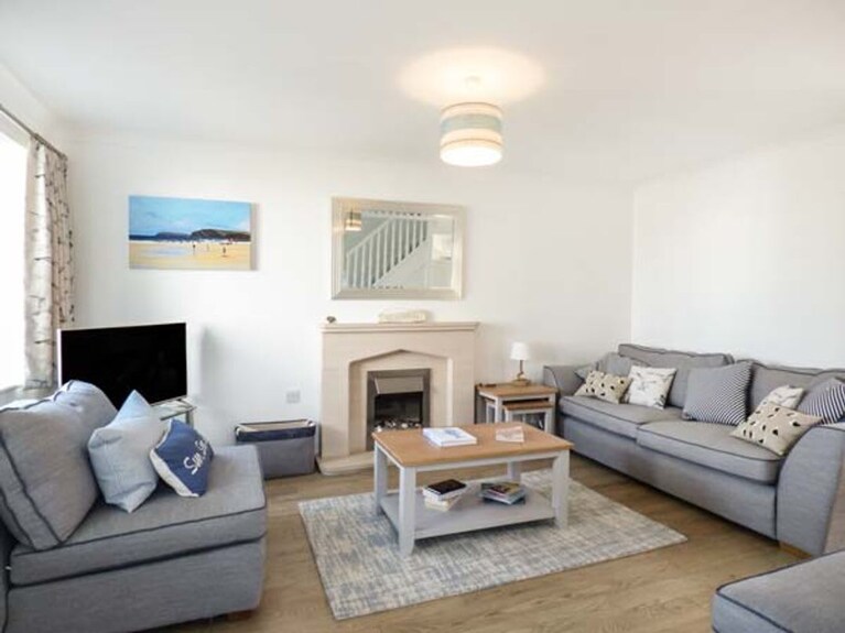 7 Harlyn Cottages, Harlyn, Cornwall - Saint Merryn