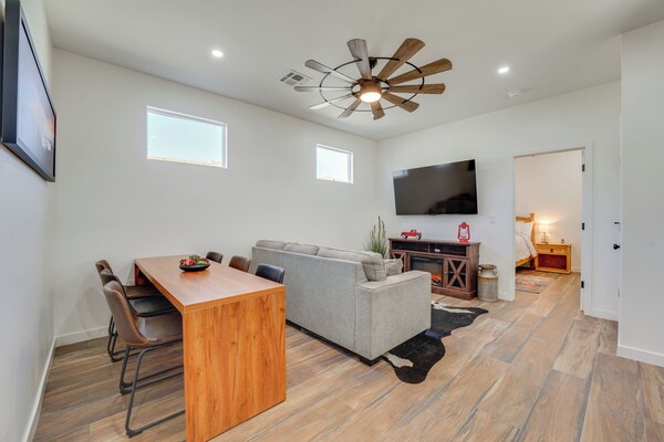 Outdoor Space, Near Everything: Glendale Getaway! - Glendale, AZ
