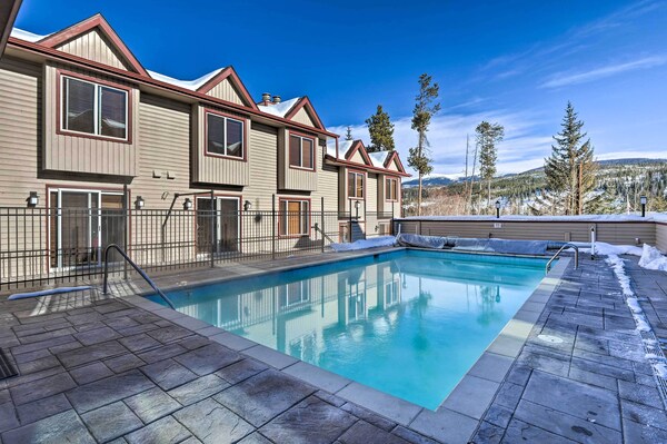 Mtn Base W/ Hot Tub Access Near Winter Park Resort - Winter Park, CO