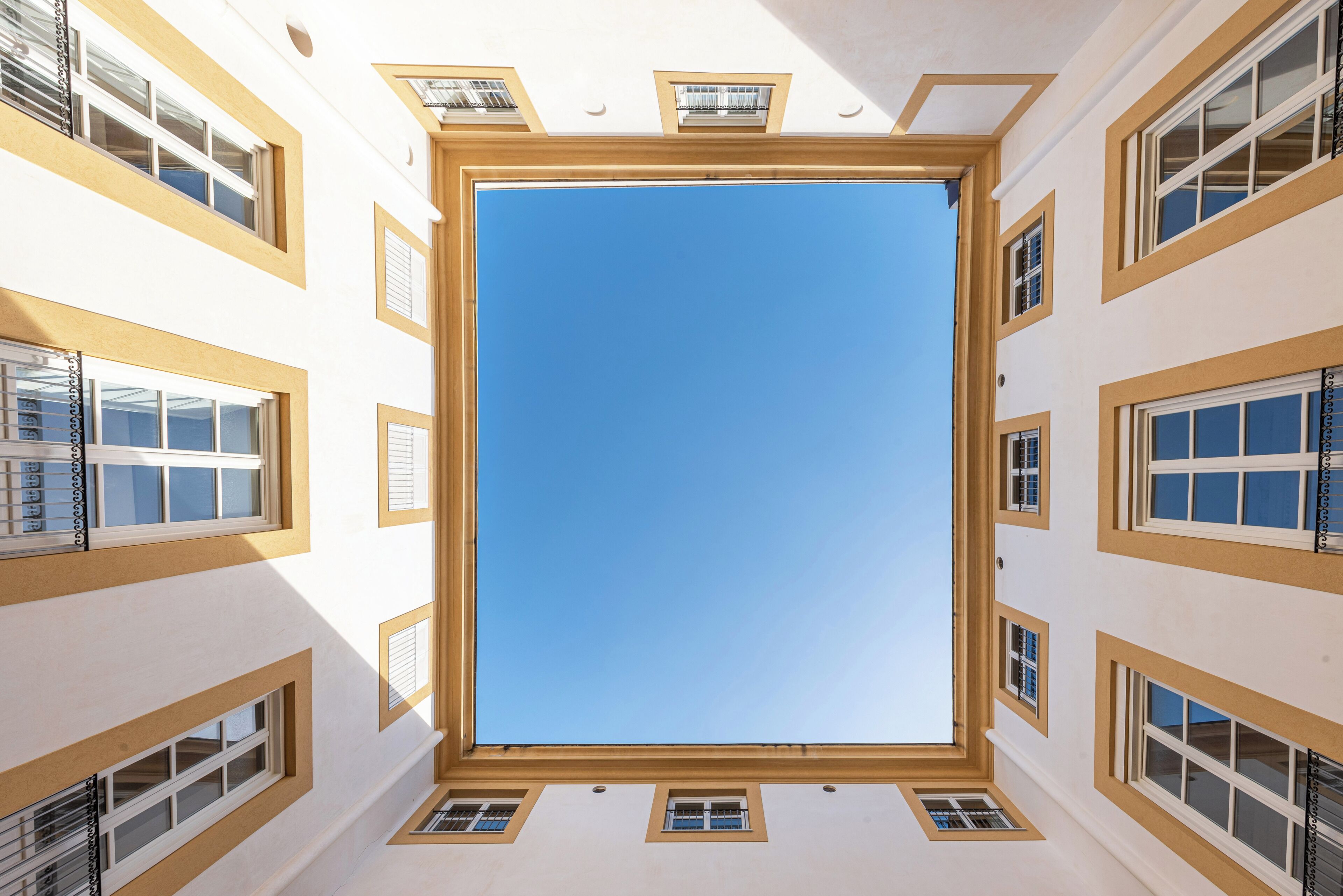 Apartamento, 5 quartos, varanda | Terrenos do alojamento