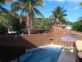 Piscina interior, piscina exterior 