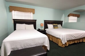 Suite, não fumadores (2 King Beds & Sofa Bed)