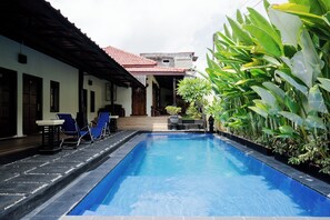 Piscina externa