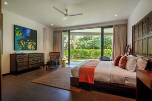 Vila, 5 quartos, vista para a praia