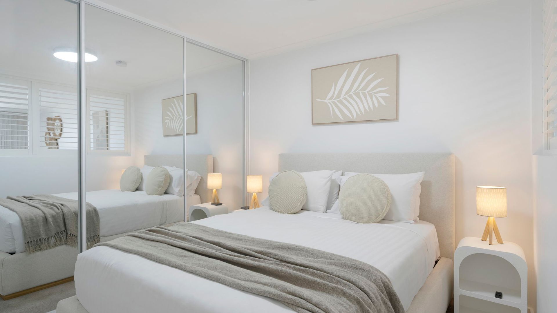 Waterfront, Pool, Balcony, Prime Location - The Entrance