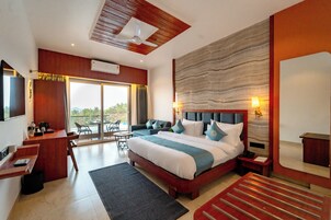 Quarto Duplo, vista para o jardim | Lençóis de algodão egípcio, roupa de alta qualidade, edredões de penas 