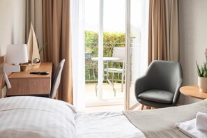 Quarto casal, sacada