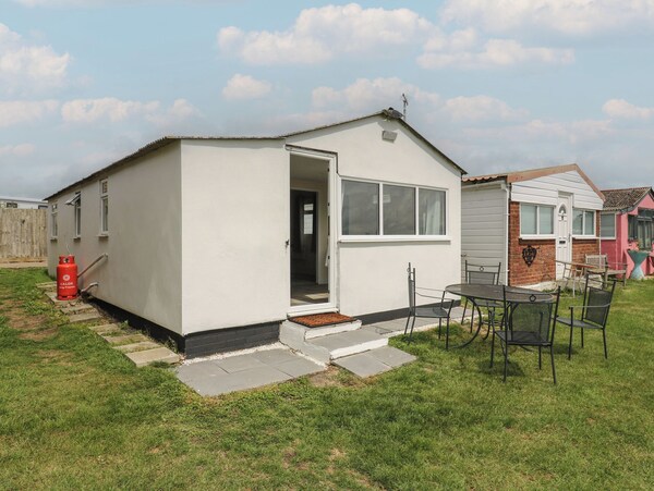 Watersmeet - 85 @ Park Avenue Holiday Village - Isle of Sheppey