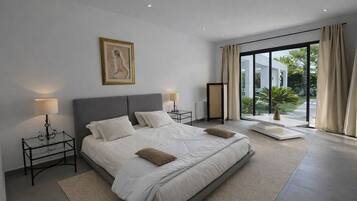 Villa, 4 quartos, piscina privativa, vista para o jardim | 4 quartos