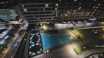 Apartamento em Condomínio Fechado, 1 quarto, vista para a piscina | Piscina