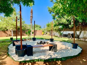 Vila, vista para a piscina | Área da propriedade