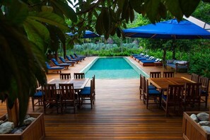 Piscina externa