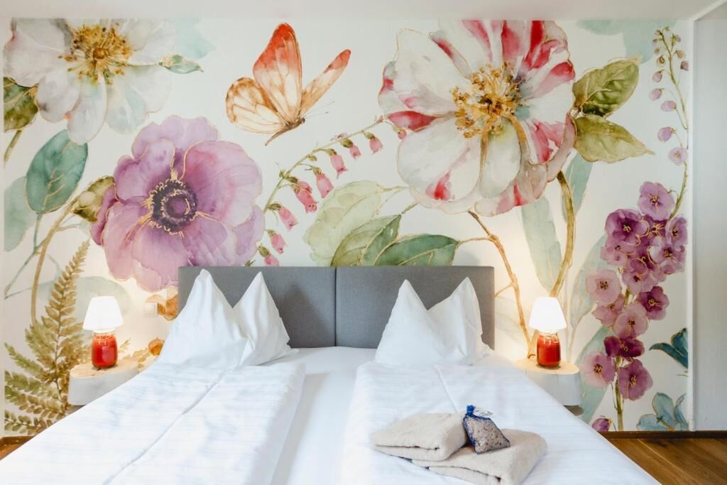 Quarto Clássico com Cama de Casal, vista para o pátio