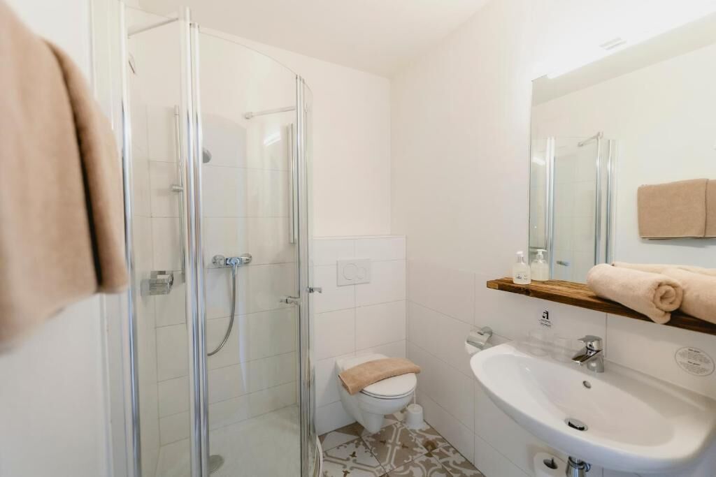 Quarto Duplo, varanda, vista para a montanha | Casa de banho