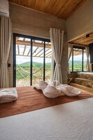 Suite, vista para o pátio | Wi-fi grátis 