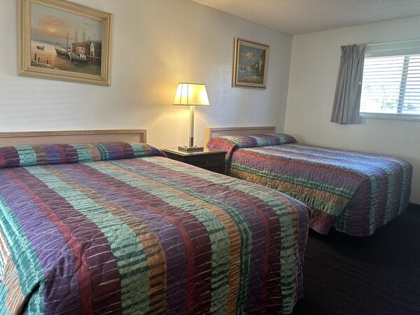 Flamingo Suites - Oro Valley, AZ