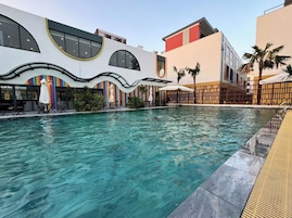 Piscina externa