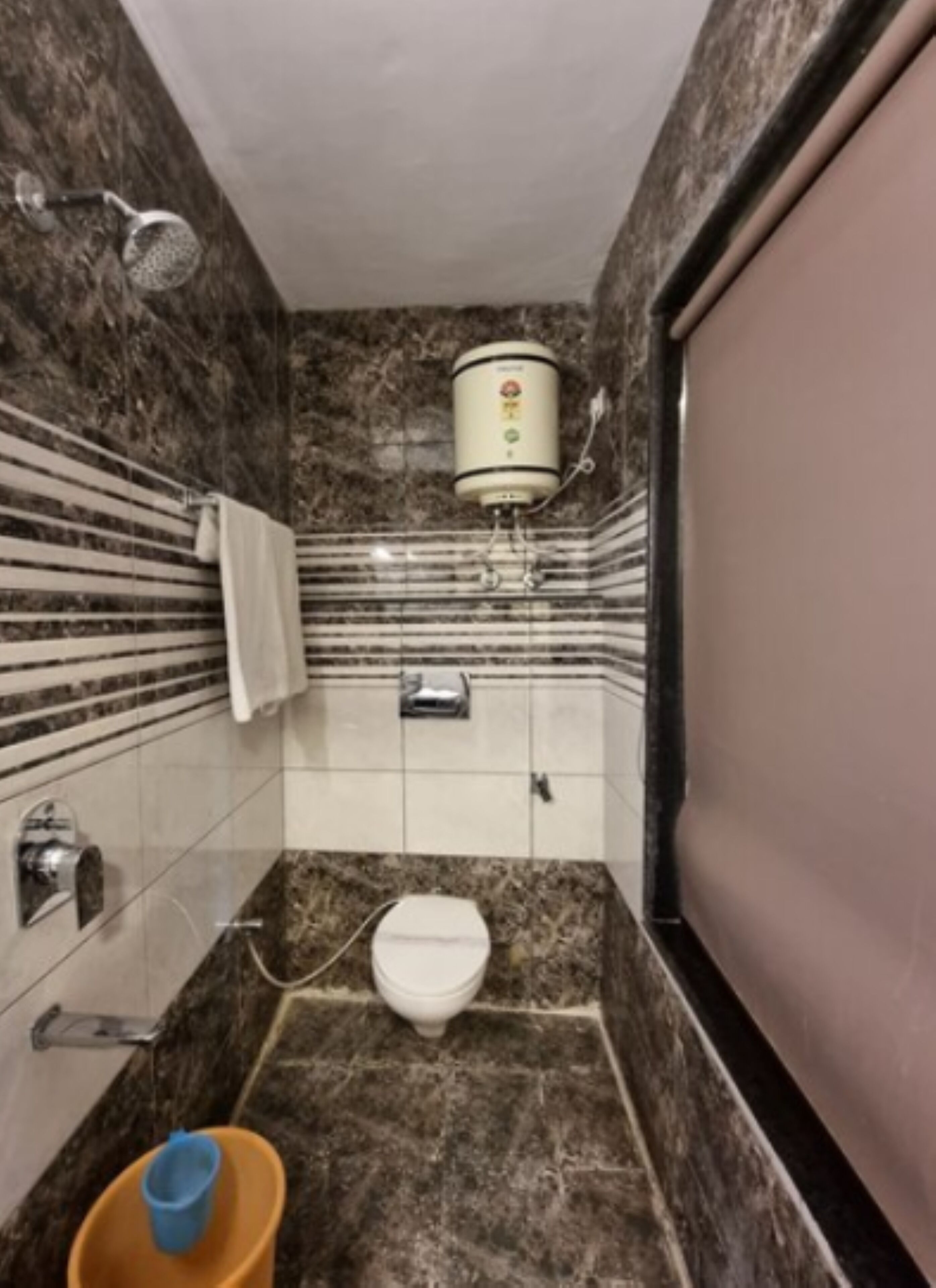 Quarto premium, vista para o vale | Banheiro | Chuveiro, toalhas de banho, sabonete, shampoo