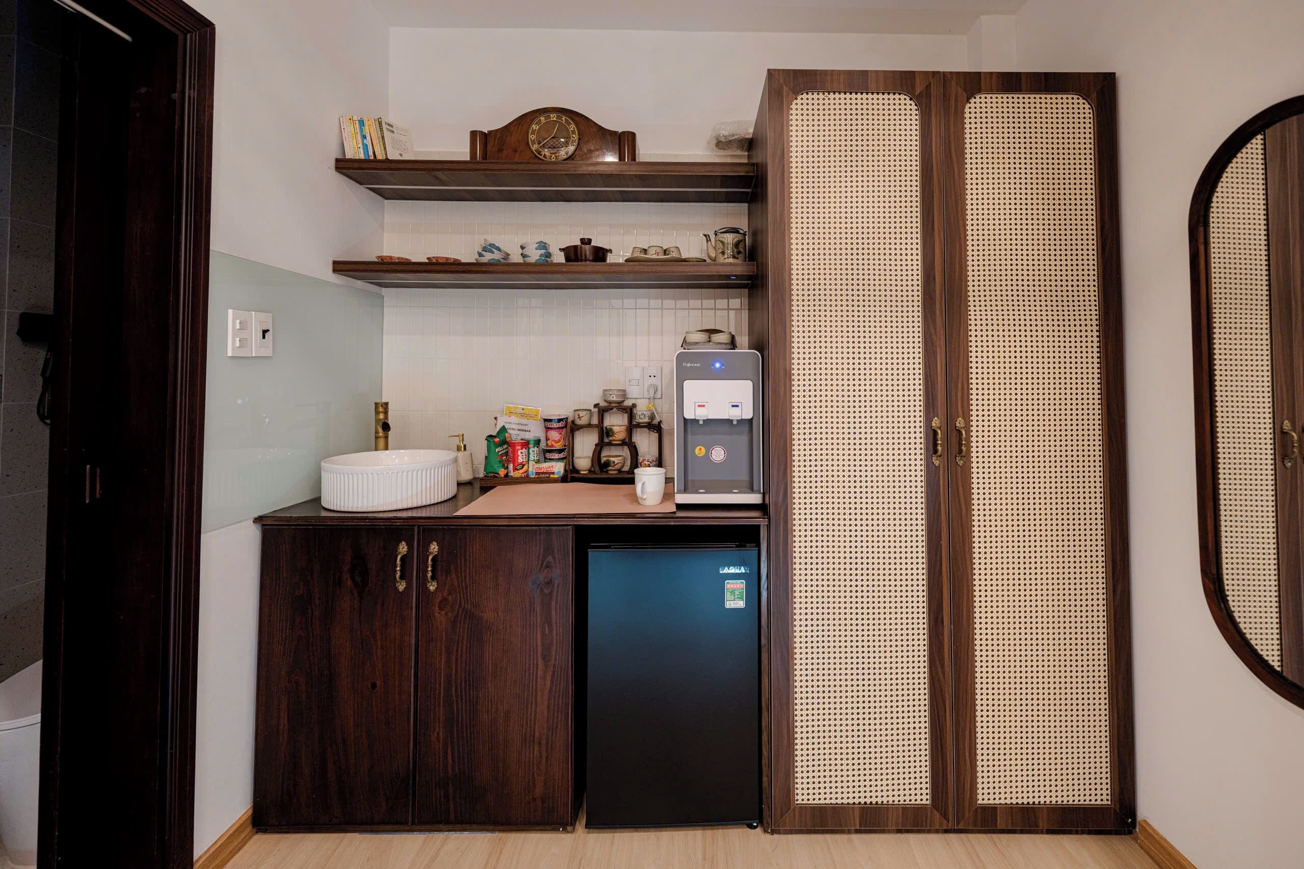 Estúdio em estilo japonês, 1 cama king-size, vista para o jardim | Quartos insonorizados, ferro/tábua de engomar, Wi-fi grátis 