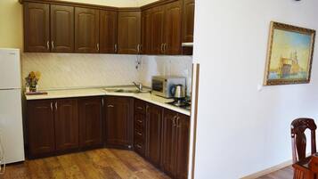 Apartamento Familiar, varanda, Vista para a cidade | Cozinha privada