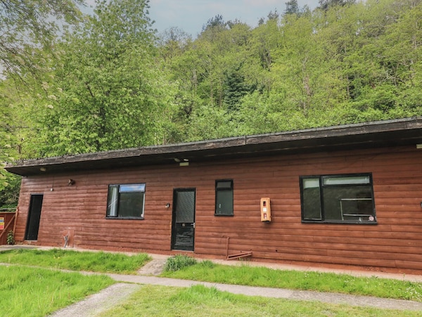 Cabin No. 16 - Salt And Fern Cabins - Port Talbot