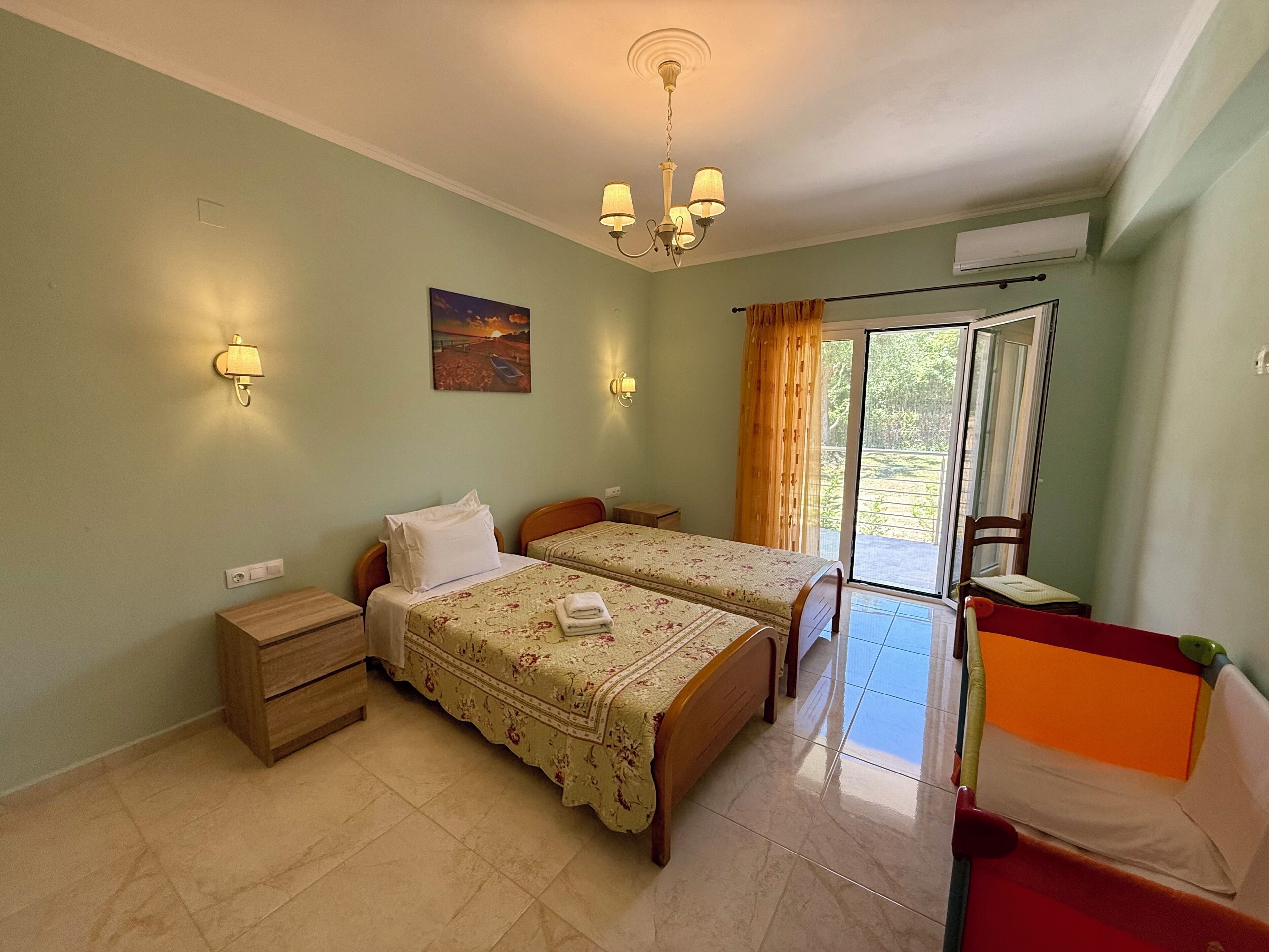 Casa Comfort, 2 quartos, varanda, Vista para a cidade