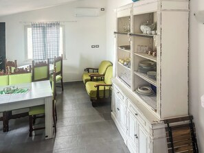 Quarto básico | Opções para refeição