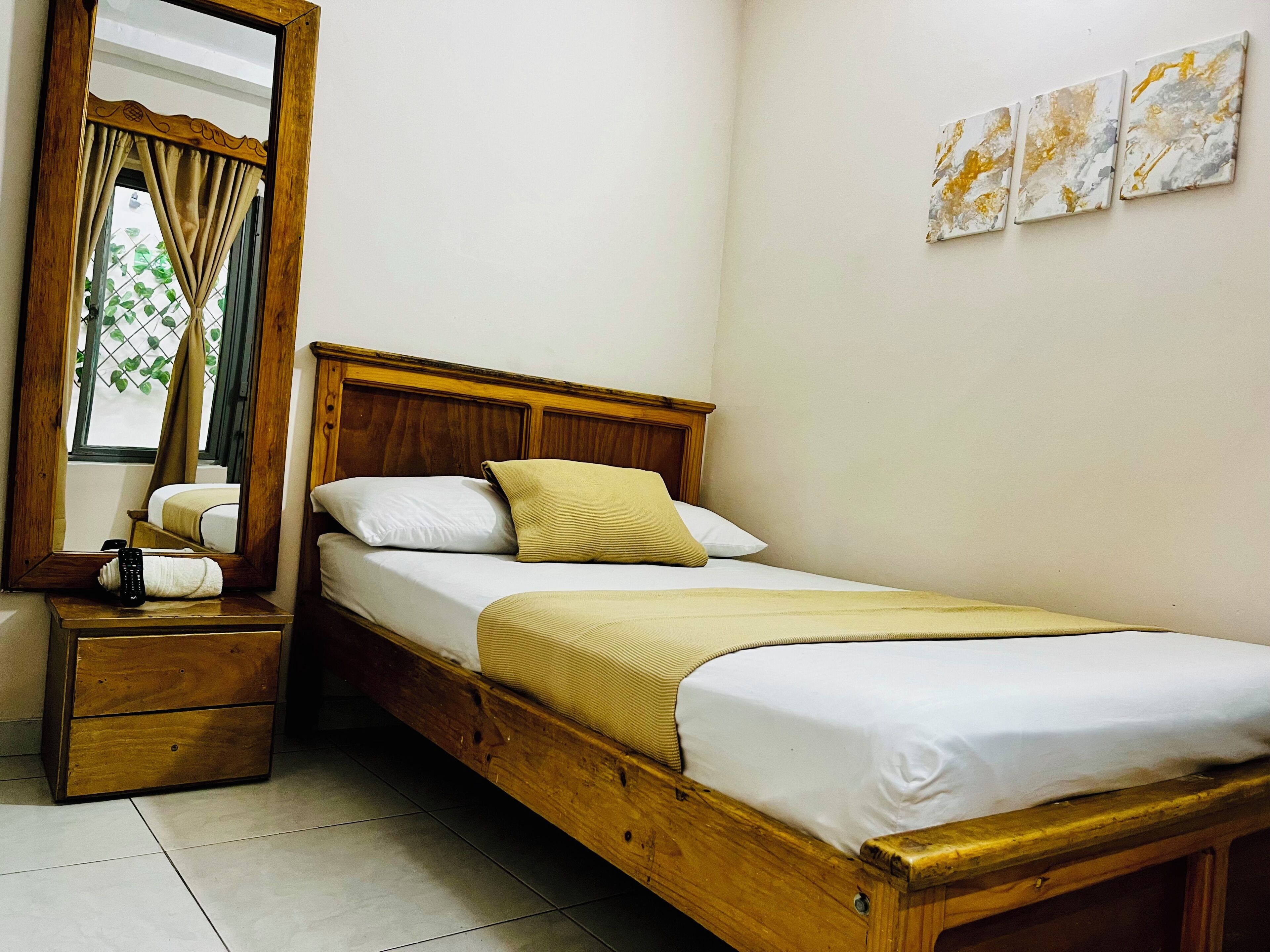 Quarto casal standard | Wi-Fi de cortesia, roupa de cama