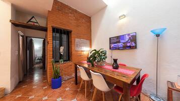 Apartamento, para não fumantes, no piso térreo | Opções para refeição