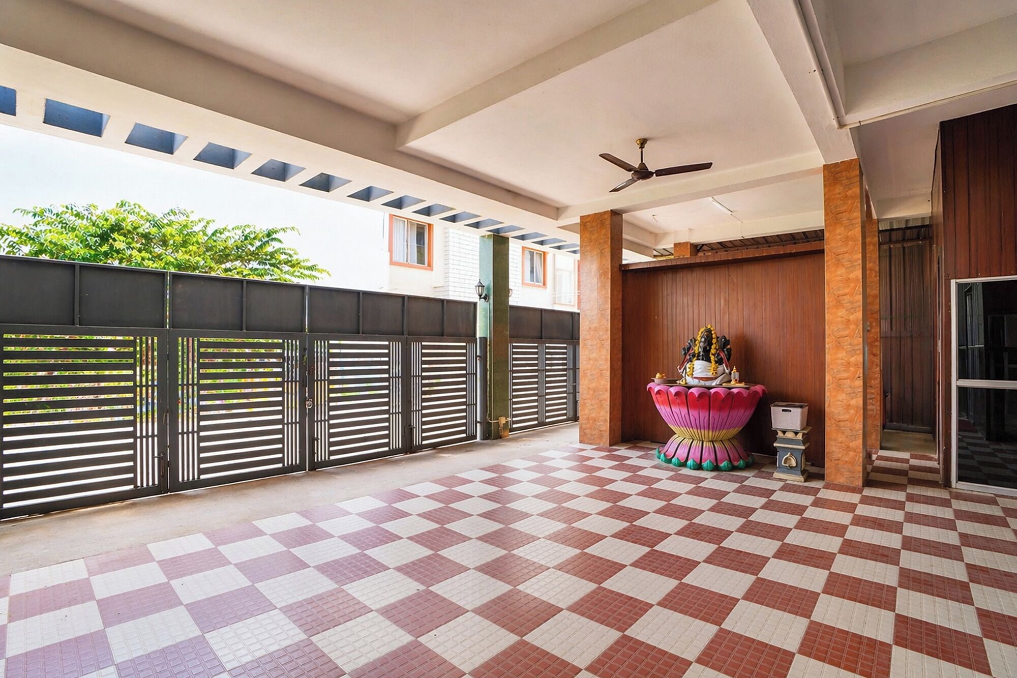 Entrada do alojamento