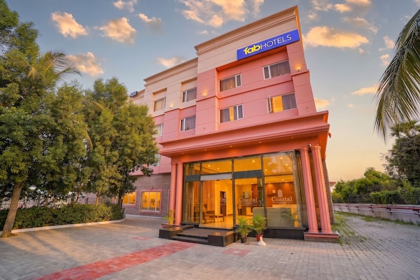Oriva Grand & Resorts - Chennai