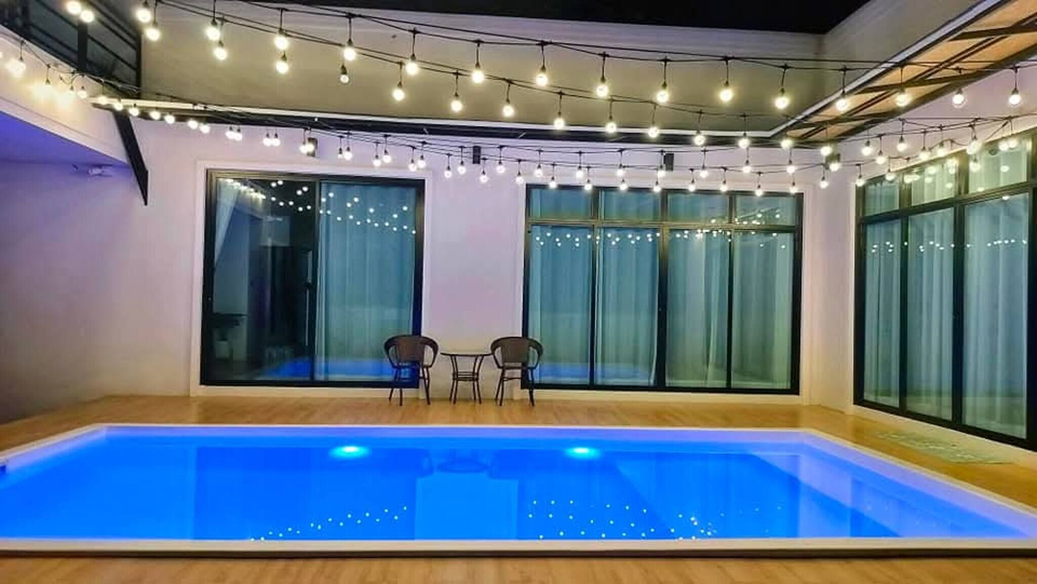 Vila, 4 quartos, para fumantes, piscina particular | Piscina | Piscina externa