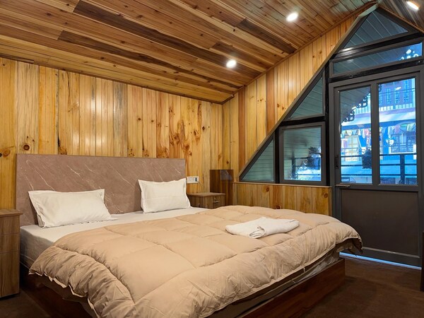Hotel Basera - Darjeeling