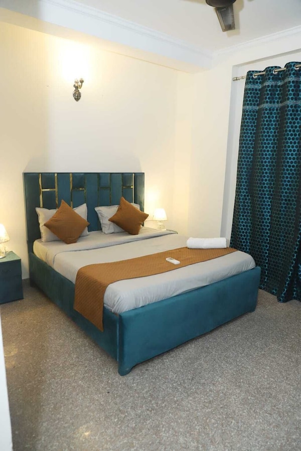 Hotel Rudraksh Tree - Delhi