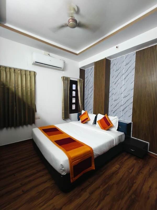 Papaya Leaf Inn - Nathdwara