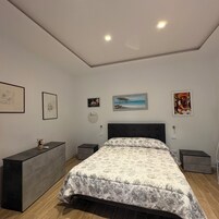 Estúdio, varanda, vista para o pátio