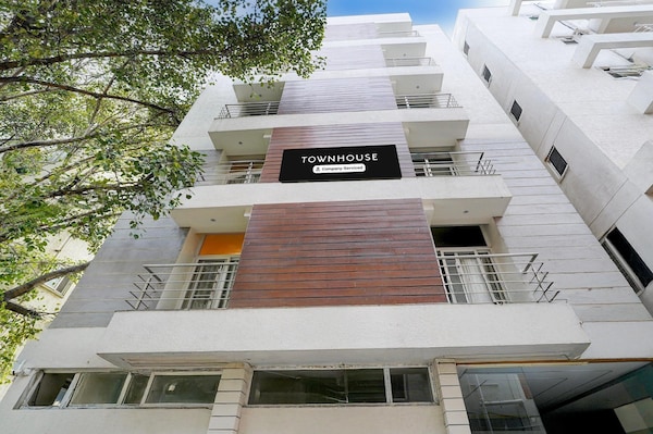 Super Townhouse Marathahalli - Bangalore