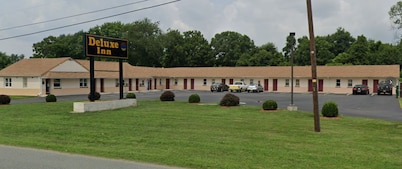 Deluxe Inn Elkton