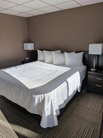 Quarto, 1 cama King, no piso térreo